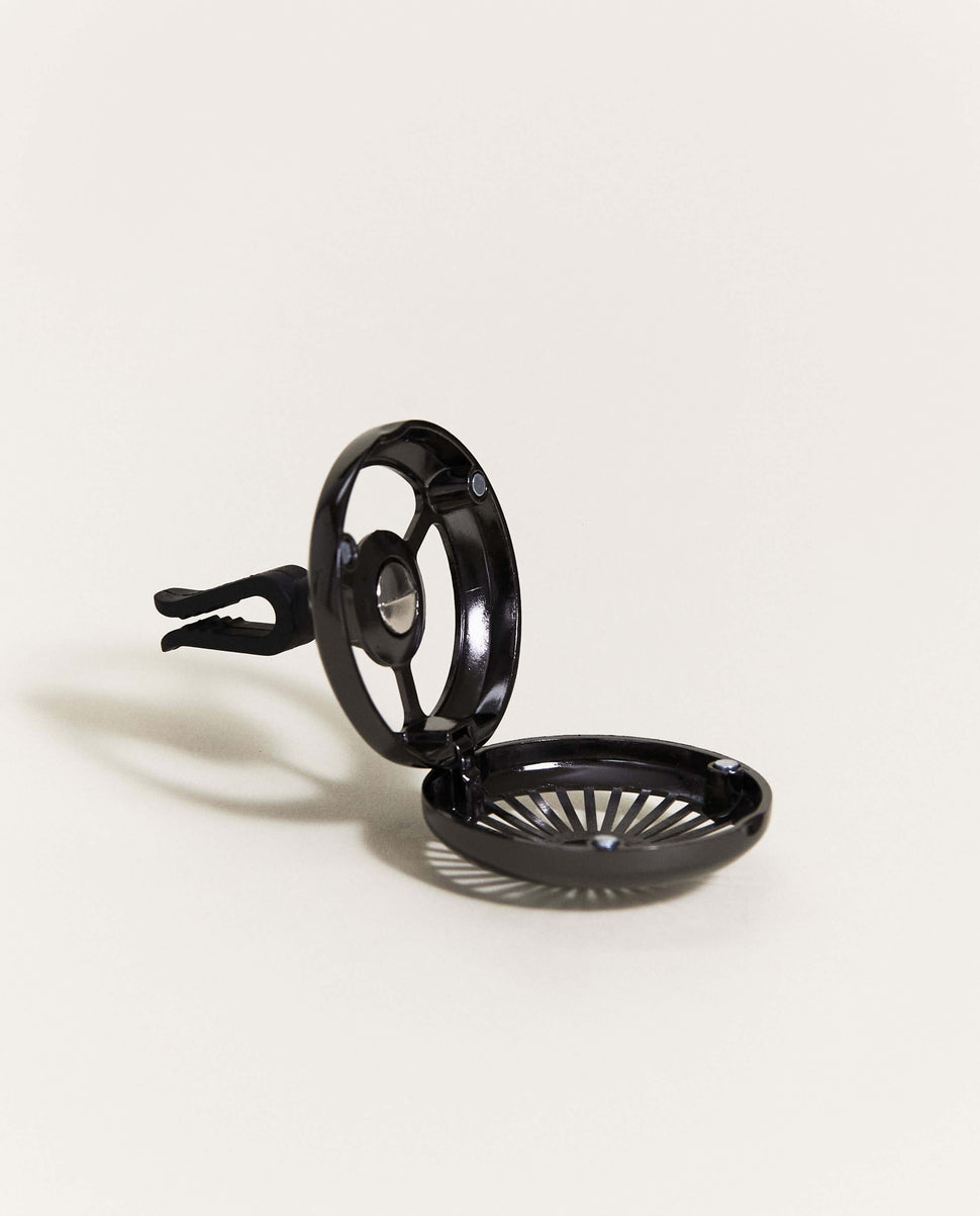 Car Wheel Car Diffuser Vent Clip—Gun Metal – OFFICIAL LAMPE BERGER ...